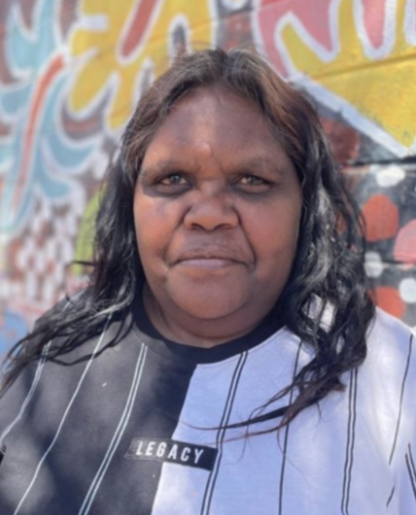 Melissa Lewis – IDAIA